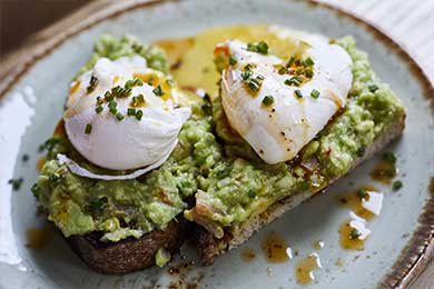 The Hydrant - Fuller's Pub and Restaurant in Monument